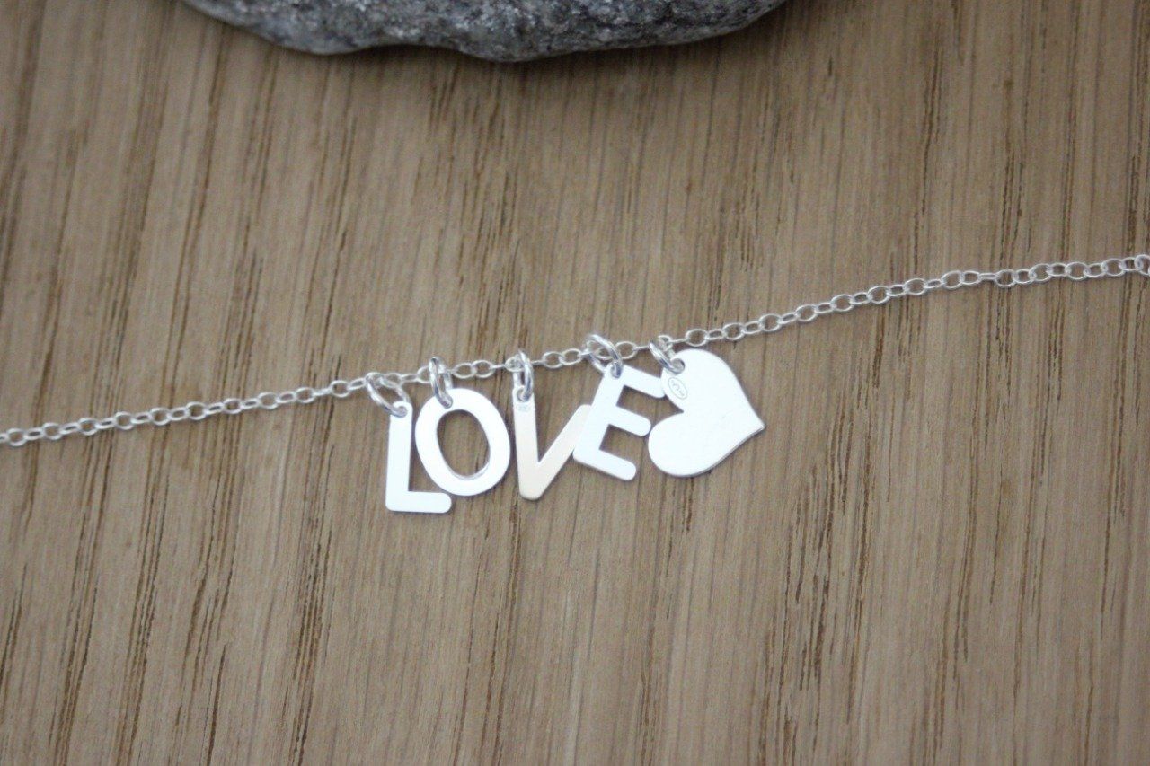 Collier LOVE + coeur en argent massif - Emmafashionstyle
